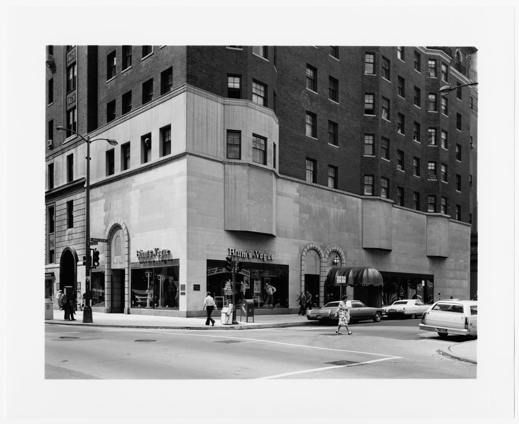 Chicago History Museum Images - Blum's Vogue