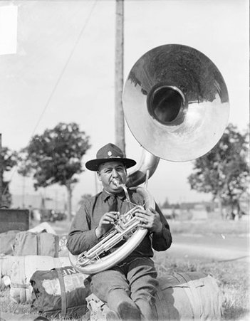 Chicago History Museum Images - Soldier in the Thirty-third Division ...