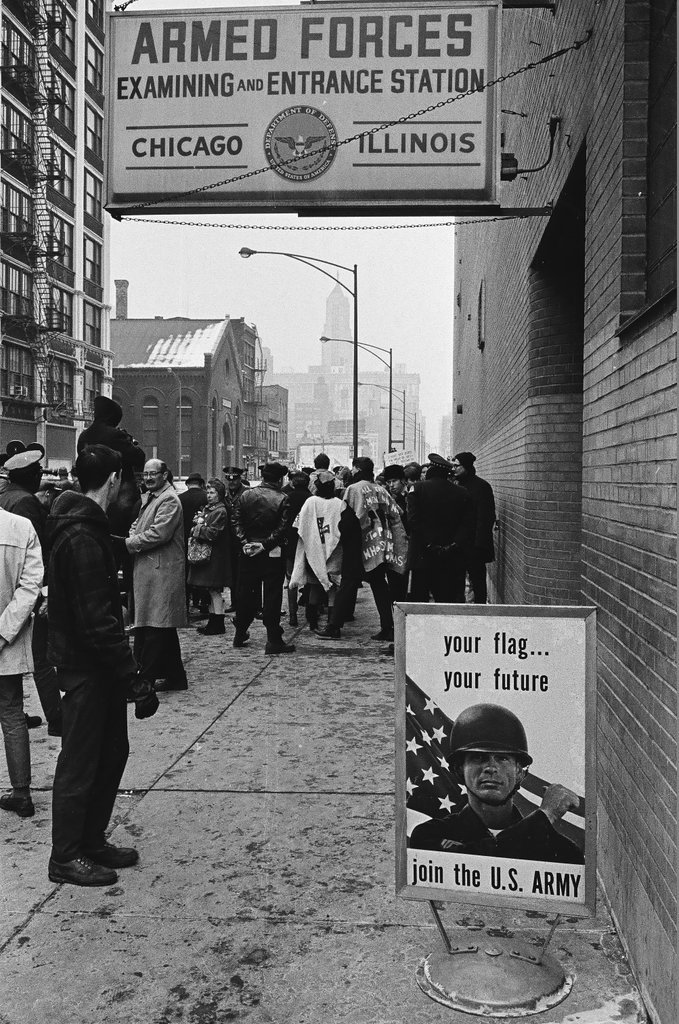 Chicago History Museum Images - Protesters at induction center and ...